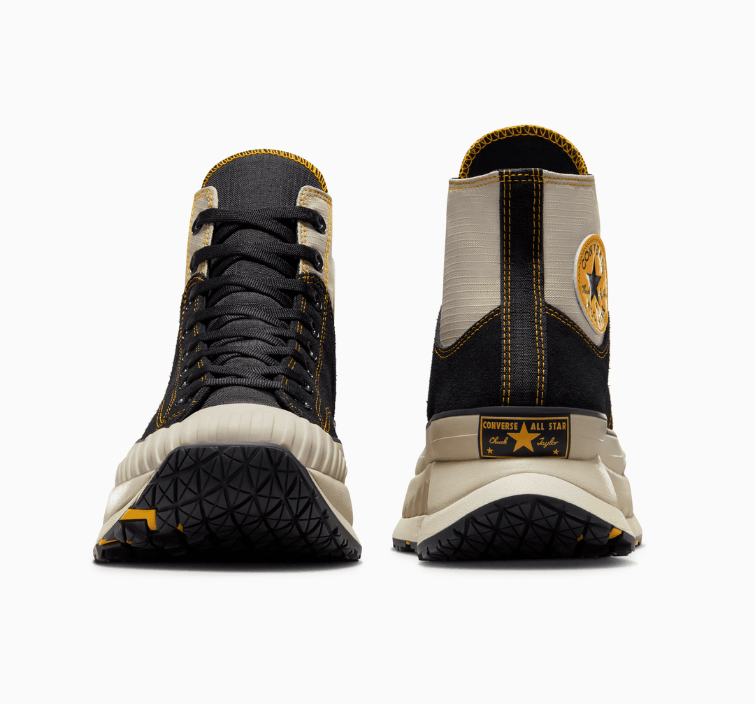 POWRÓT DO DAWNYCH WĘDRÓWEK