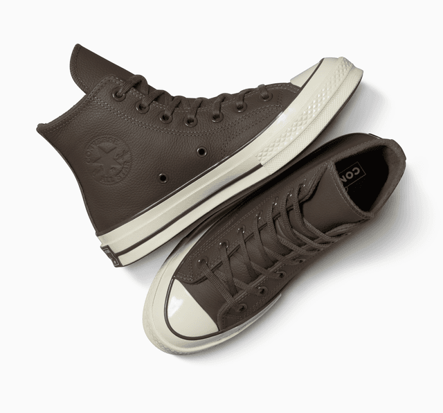 Chuck 70 Weatherized Leather Brown A12347C