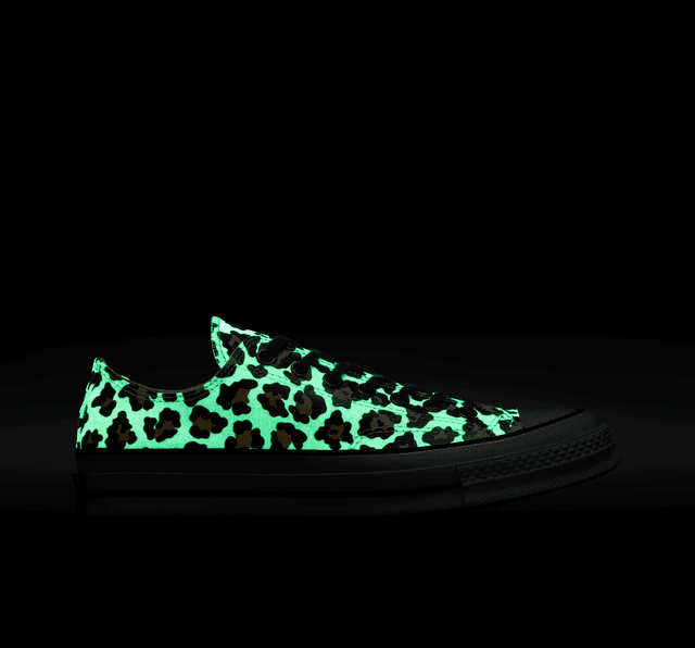 Chuck 70 Glow-In-The-Dark Leopard Print Driftwood/Light Fawn/Black A15033C
