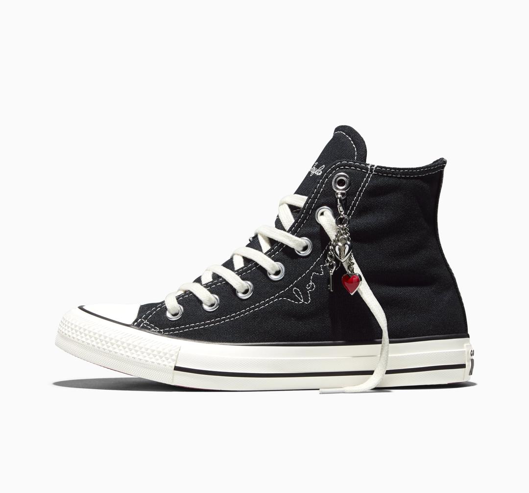 Chuck Taylor All Star Valentine's Day Black/Egret/Days Ahead Red A19056C